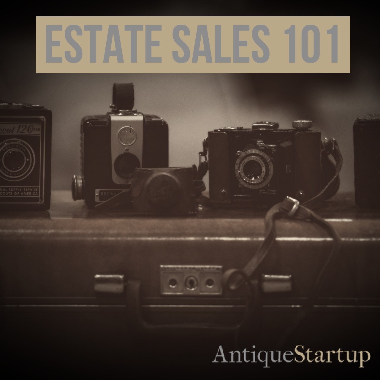 10 Places to Find Desirable Antique Booth Inventory - AntiqueStartup